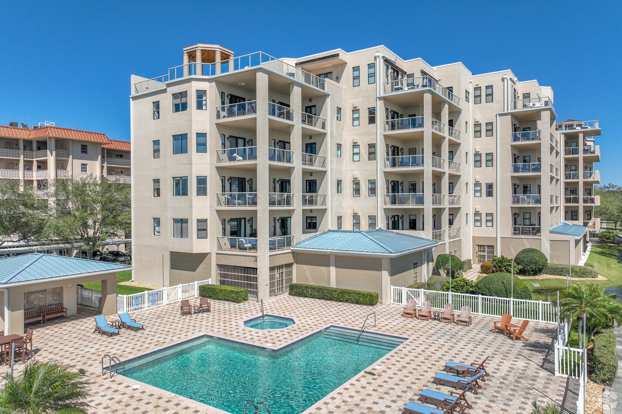 The Dunedin Grand Condominium - 600 Edgewater Dr Dunedin, FL 34698 ...