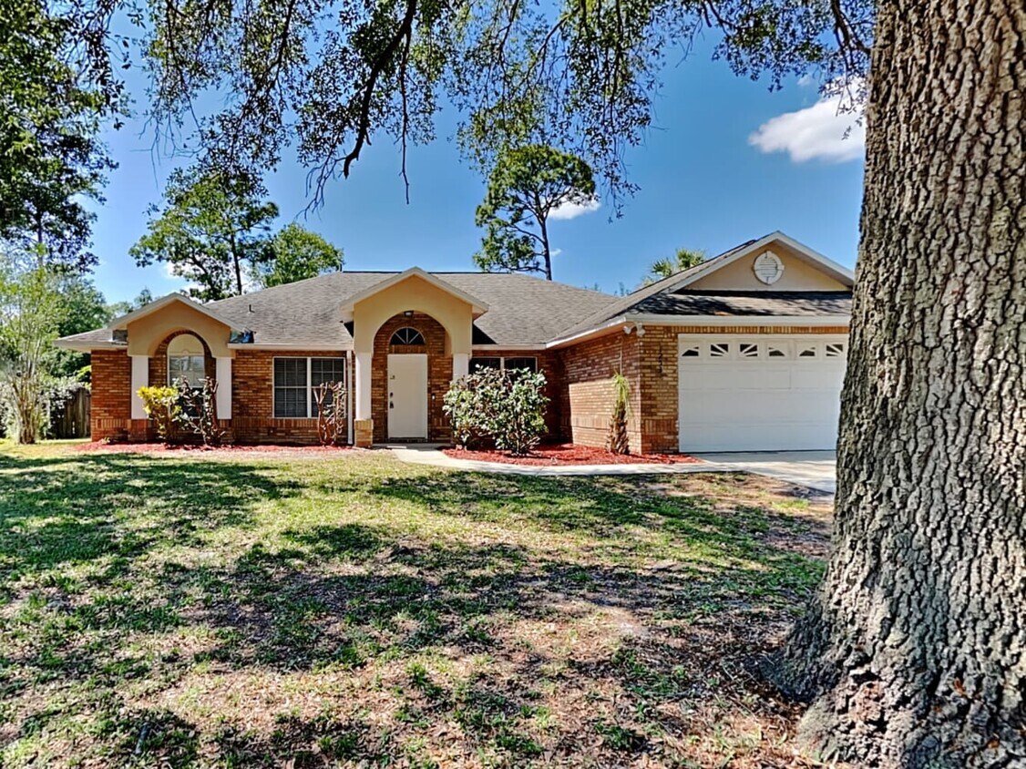 1253 Harcross Ln - House Rental in Deltona, FL | Apartments.com