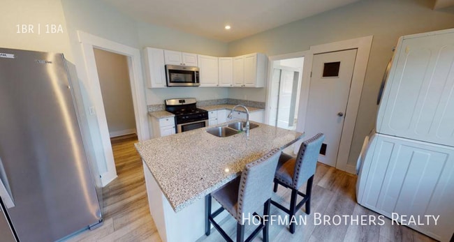 1334 S Catalina St, Los Angeles, CA 90006 | Apartments.com