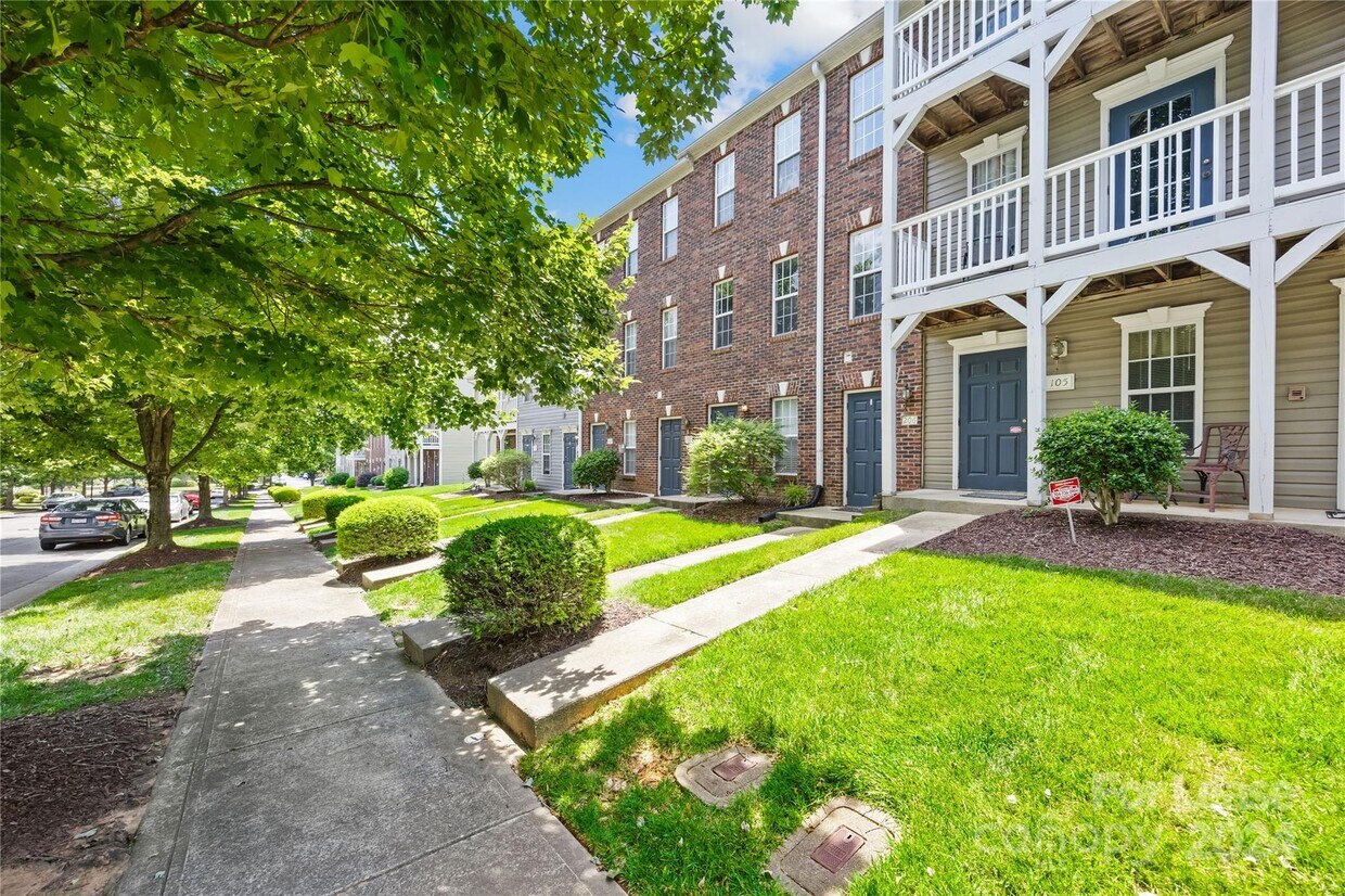 110 Steam Engine Dr Unit 206, Mooresville, NC 28115 - Condo for Rent in ...
