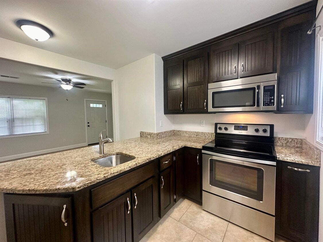 7933 Pryor Pl, Millington, TN 38053 - House Rental in Millington, TN ...