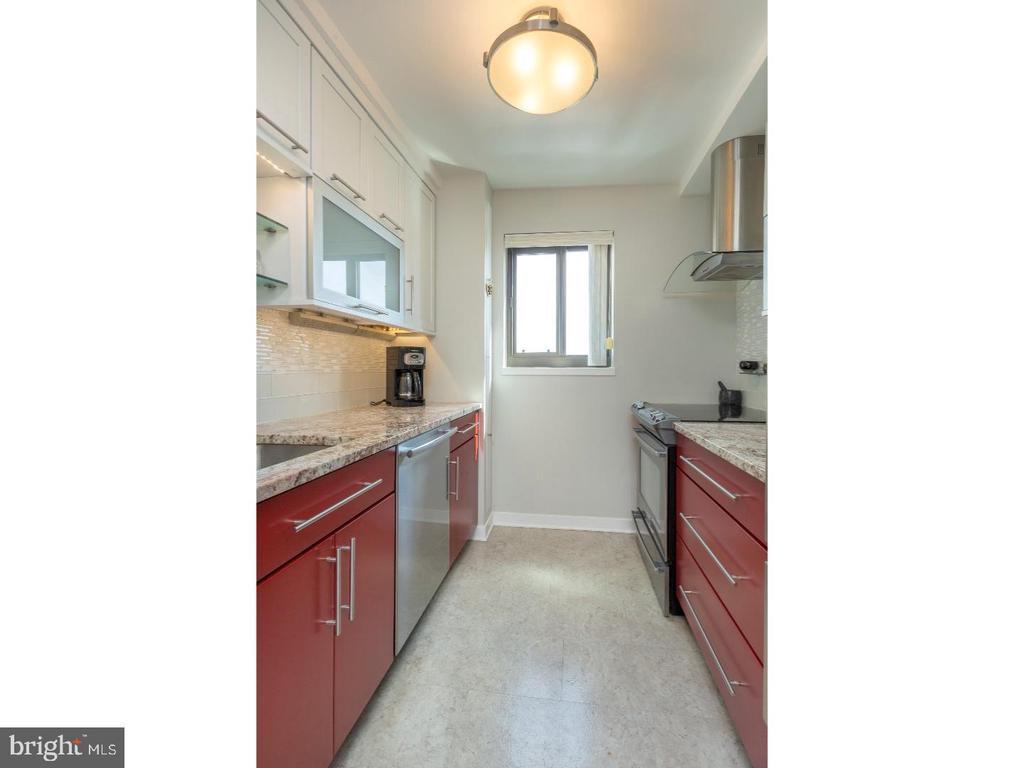 1420 Locust St Unit 29R, Philadelphia, PA 19102 - Room for Rent in ...
