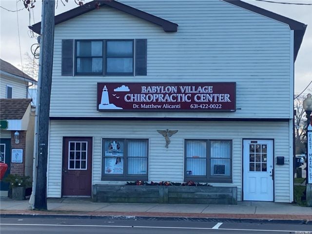 170 E Main St, Babylon, NY 11702 - House Rental in Babylon, NY ...