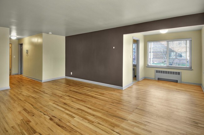 The Q Apartments Apartments - 1321 Queen Anne Ave N Seattle, WA ...