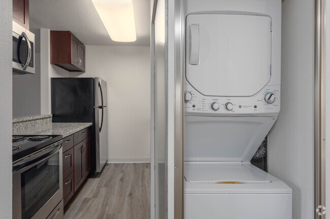 North Terrace Apartments for Rent with a Swimming Pool - Mountlake ...