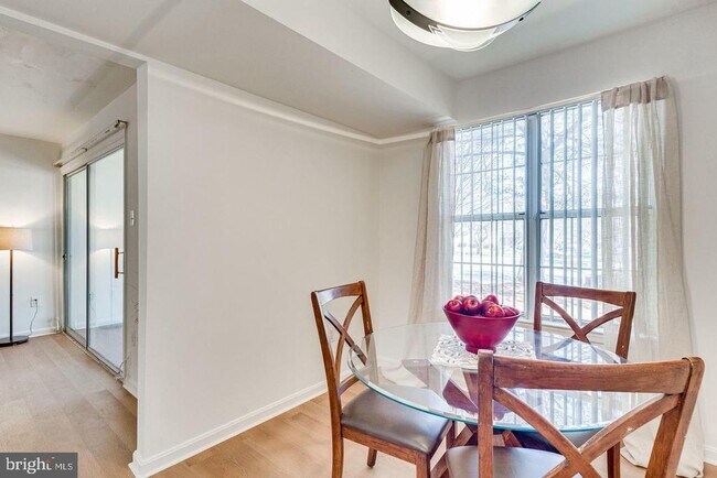 2403 Normandy Square Pl Unit B, Aspen Hill, MD 20906 - Room for Rent in ...