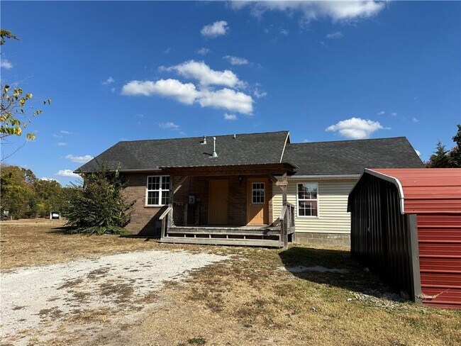 14166 N Old Wire Rd, Garfield, AR 72732 - House Rental in Garfield, AR ...