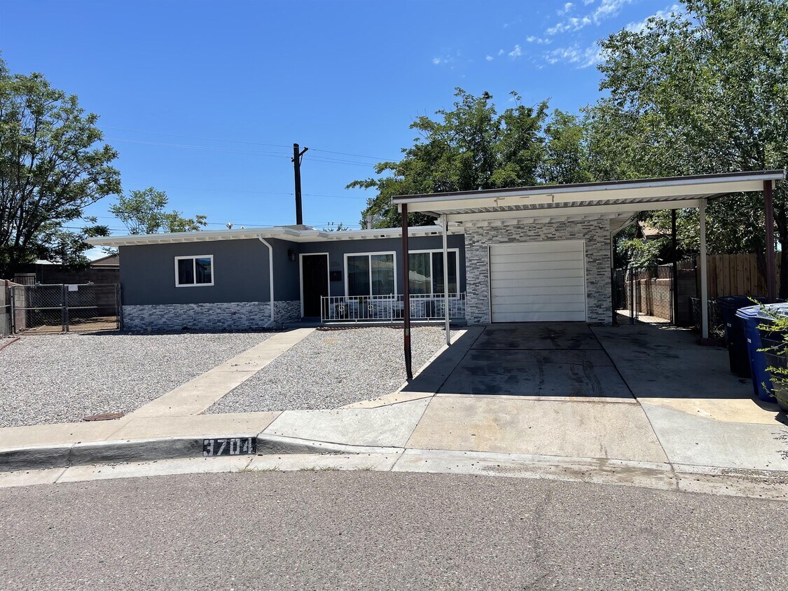 3704 Jeanne Ct NE, Albuquerque, NM 87110 - House Rental in Albuquerque ...