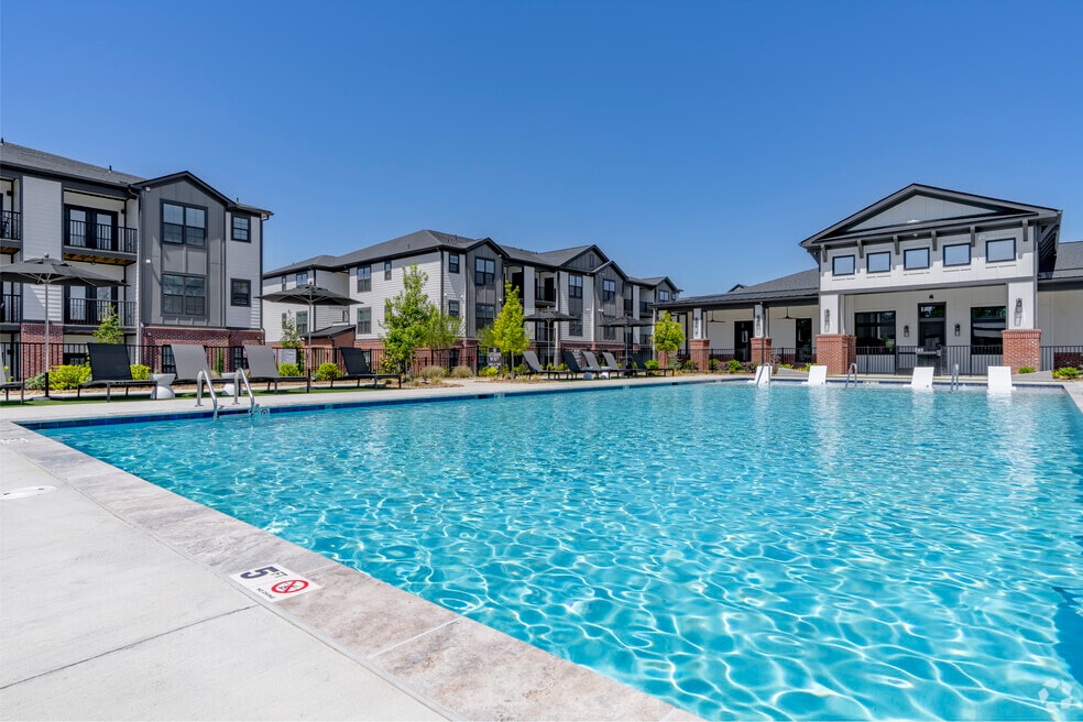 HillRock Estates - 3317 Magnolia Hill Dr Charlotte, NC 28205 ...