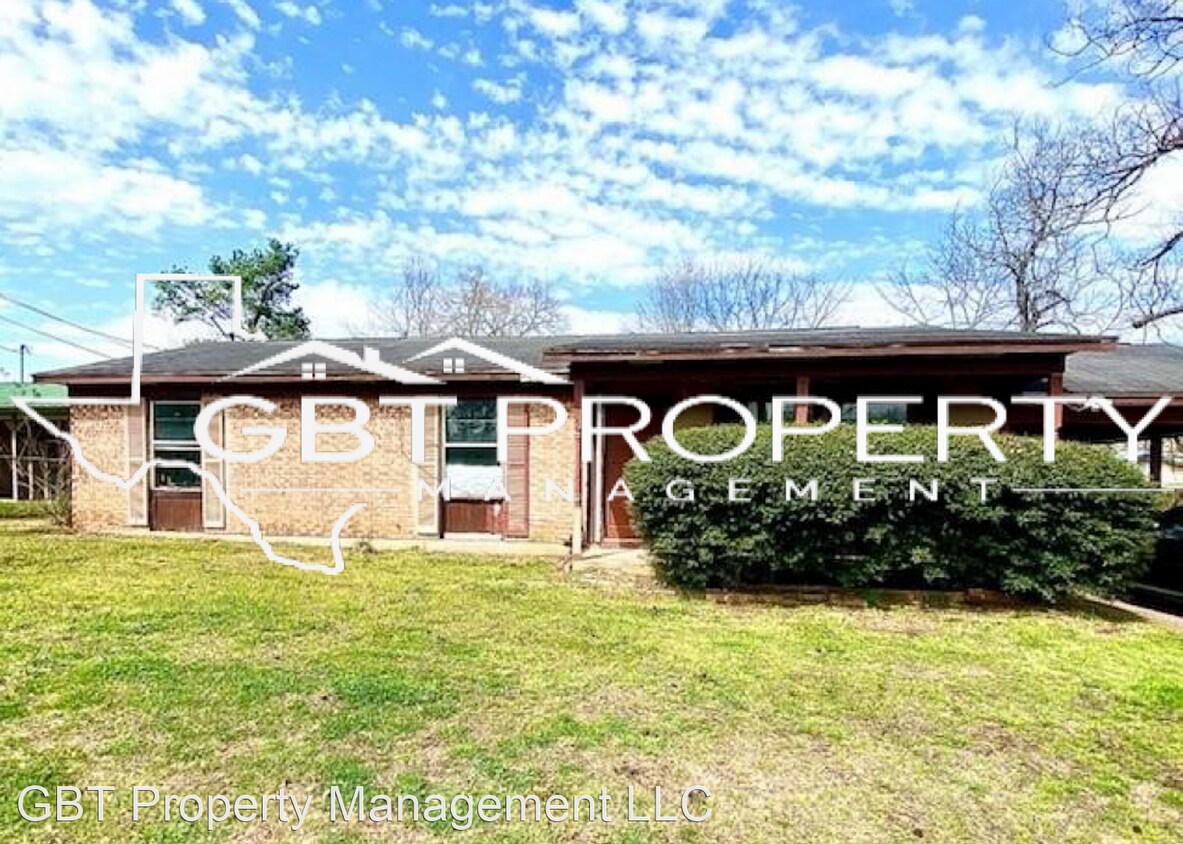 305 Tillman St, Lufkin, TX 75901 - House Rental in Lufkin, TX ...