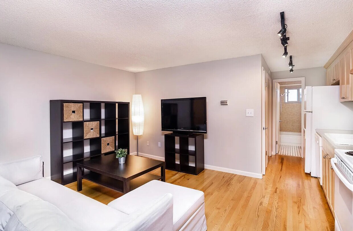 148 S Emerson St Unit 305, Denver, CO 80209 - Condo for Rent in Denver ...