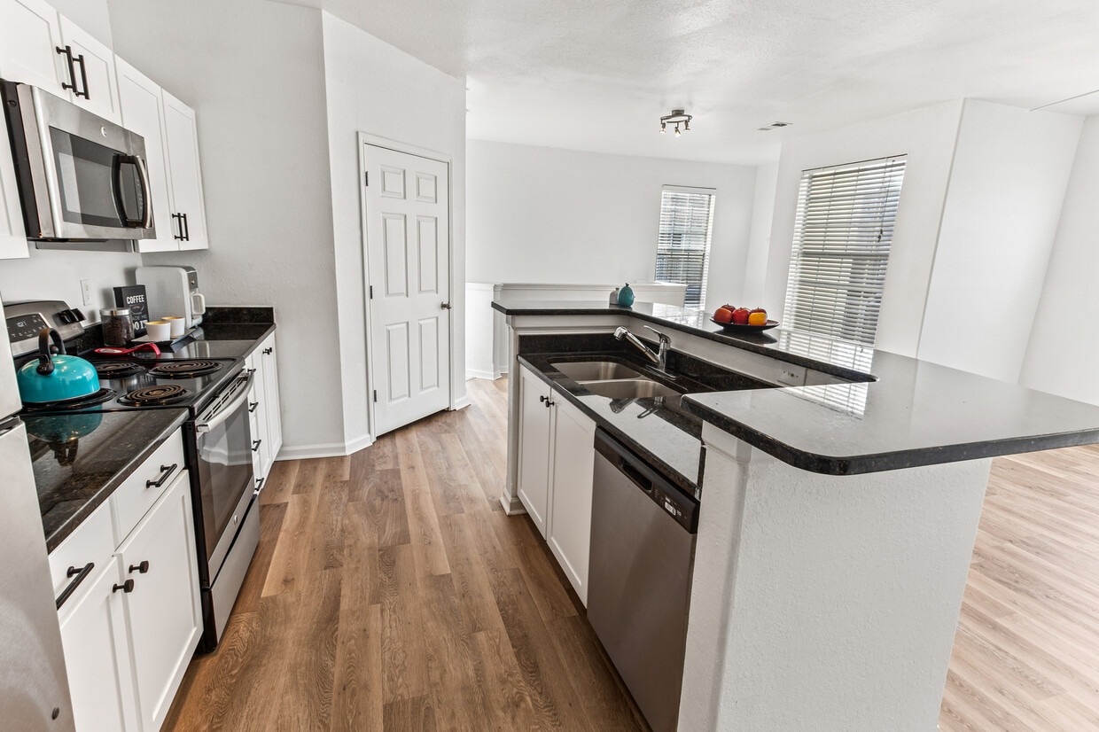 Fountains at Chatham Pkwy - 1699 Chatham Pky Savannah, GA 31405 ...