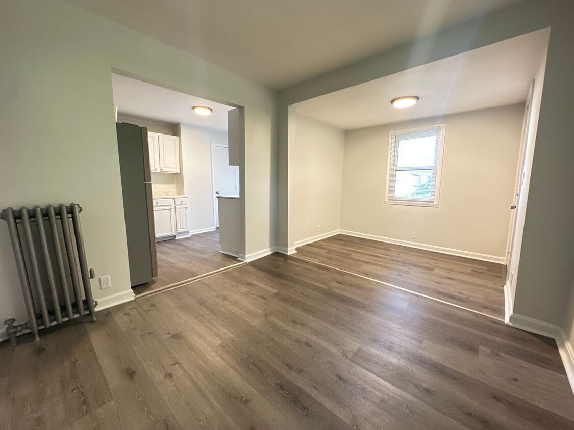 15 Fletcher St Unit 15A Fletcher, Nashua, NH 03064 - Room for Rent in ...