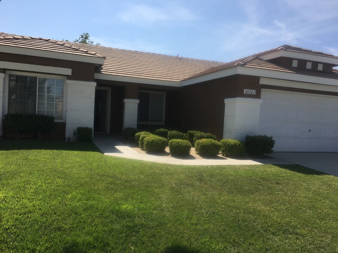 44263 Tahoe Way, Lancaster, CA 93536 - House Rental in Lancaster, CA ...
