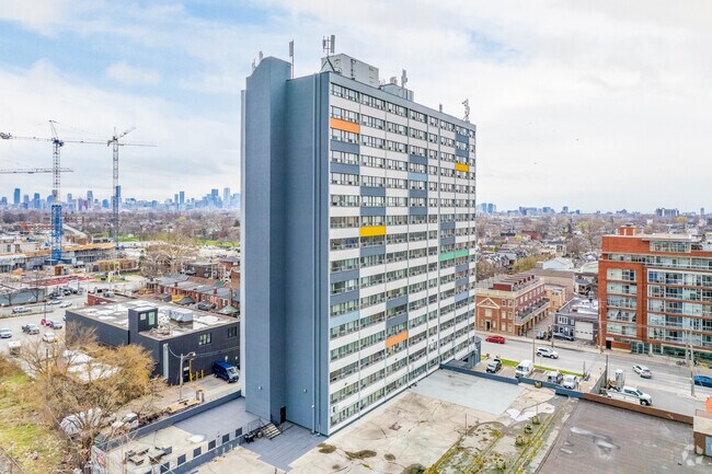 730 St Clarens Ave, Toronto, ON M6H 4E8 Apartments - 730 St Clarens Ave ...