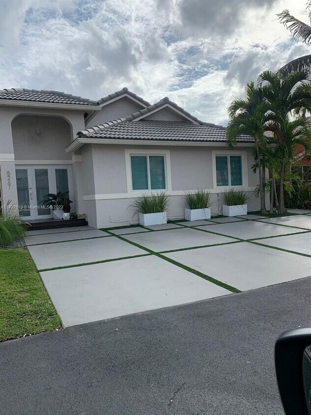 5261 SW 154th Pl, Miami, FL 33185 - House Rental in Miami, FL ...