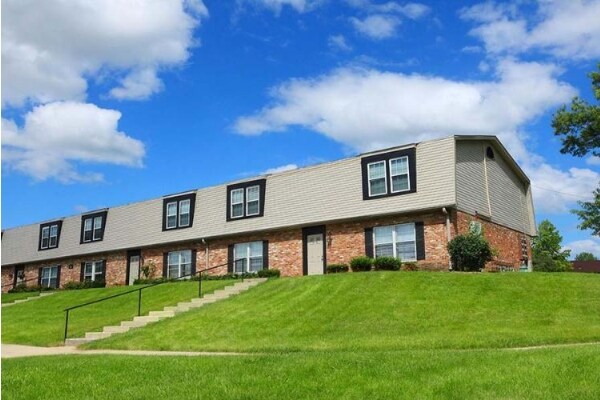 Red Coach Village - Apartments in Springfield, OH | Apartments.com