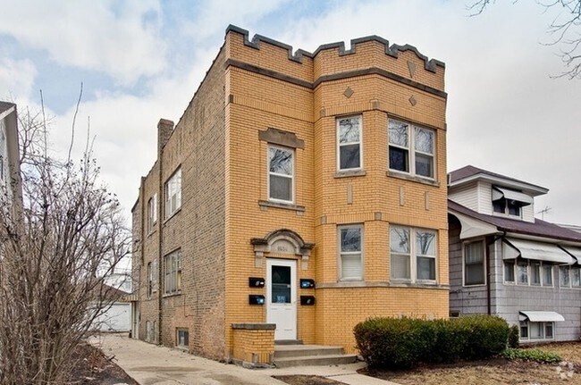 Apartments near Devon-Nagle in Chicago, IL - Page 2 | Apartments.com