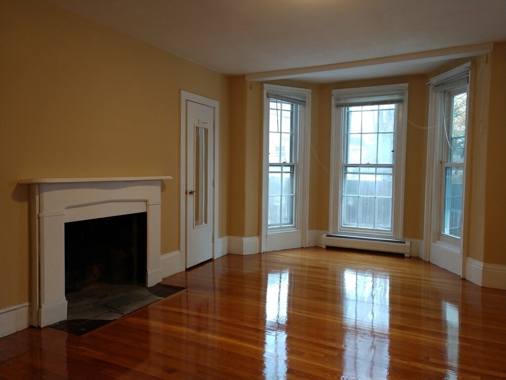 25 Ripley Ter Unit 4, Newton, MA 02459 - 25 Ripley Ter Newton, MA 02459 ...