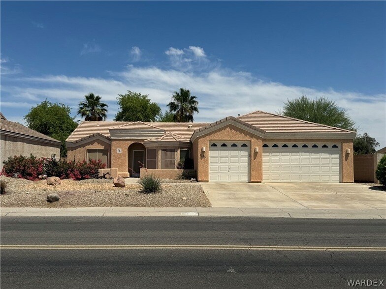 1253 Lause Rd, Bullhead City, AZ 86442 | Apartments.com