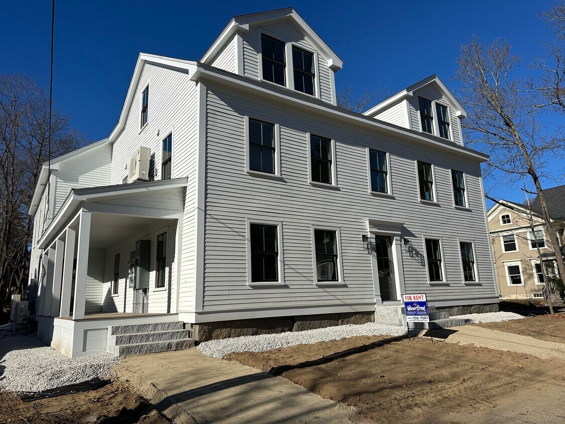 75 Court St Unit 1A, Exeter, NH 03833 - 75 Court St Exeter, NH 03833 ...