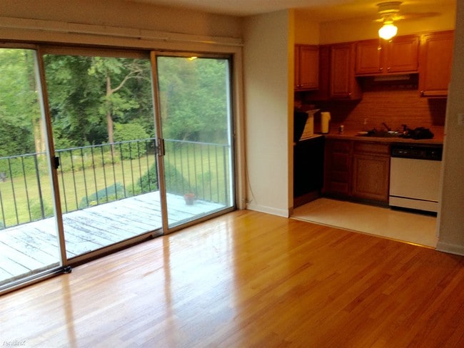 Pond View Apartments Apartments - Cheshire, CT | Apartments.com