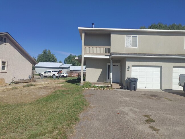 363 S Ashley Ave, Pinedale, WY 82941 - Townhome Rentals in Pinedale WY ...