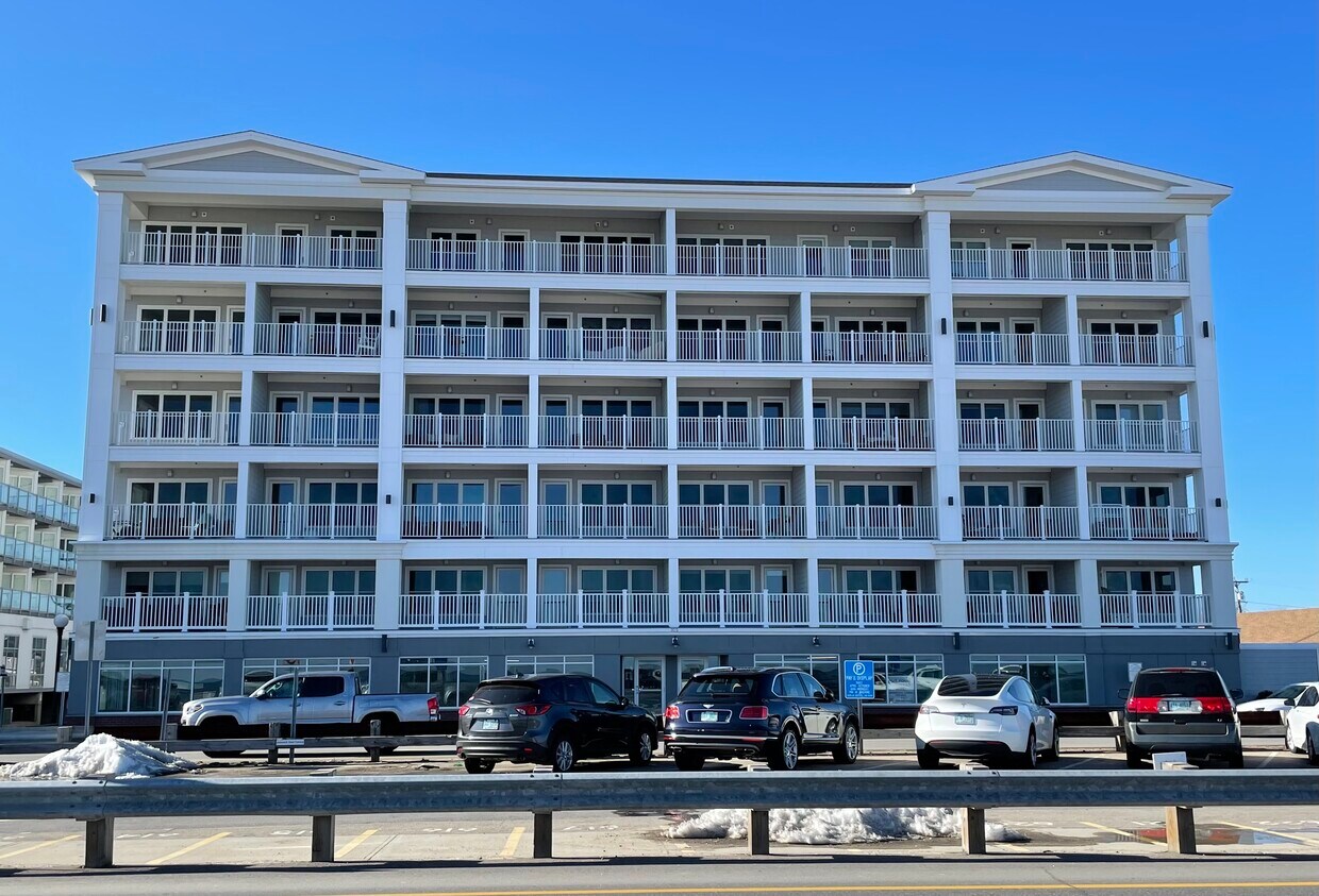 315 Ocean Blvd Unit #204, Hampton, NH 03842 - Condo for Rent in Hampton ...