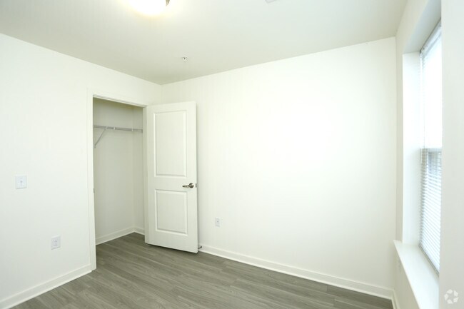 The Willows at Toms River Apartments - Toms River, NJ | Apartments.com