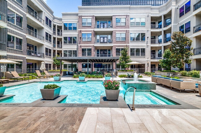 Alexan 5151 - Apartments in Houston, TX | Apartments.com