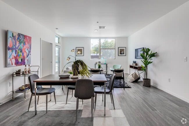 Classen 16 Apartments - Oklahoma City, OK | Apartments.com