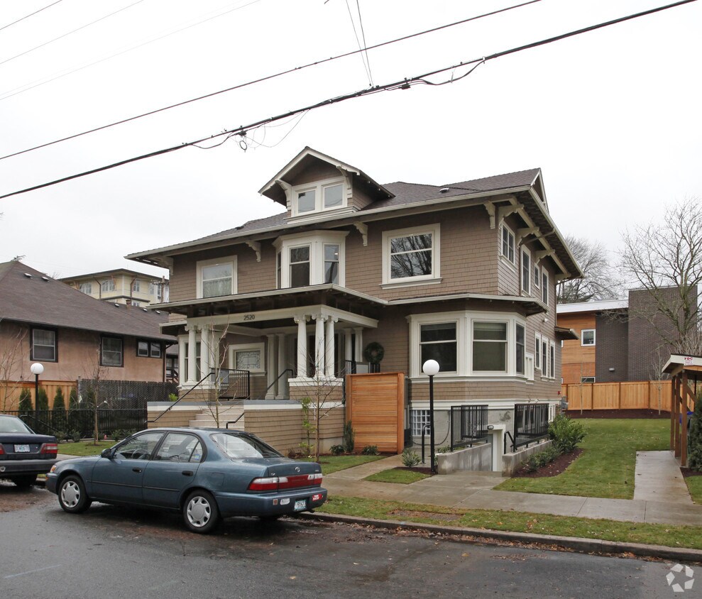 2520 SE Madison St, Portland, OR 97214 - 2520 SE Madison St Portland ...