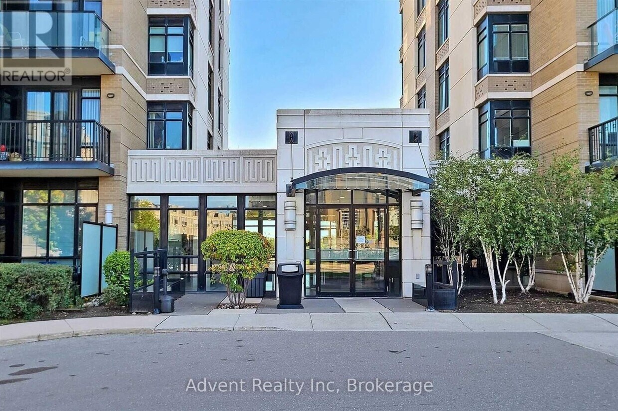 131 Upper Duke Crescent Unité 505, Markham, ON L6G 0C9 - Appartement à ...