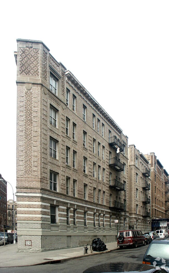 911 Simpson St, Bronx, NY 10459 Apartments - Bronx, NY | Apartments.com