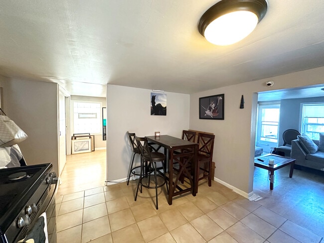 2416 N Artesian Ave, Chicago, IL 60647 - House Rental in Chicago, IL ...