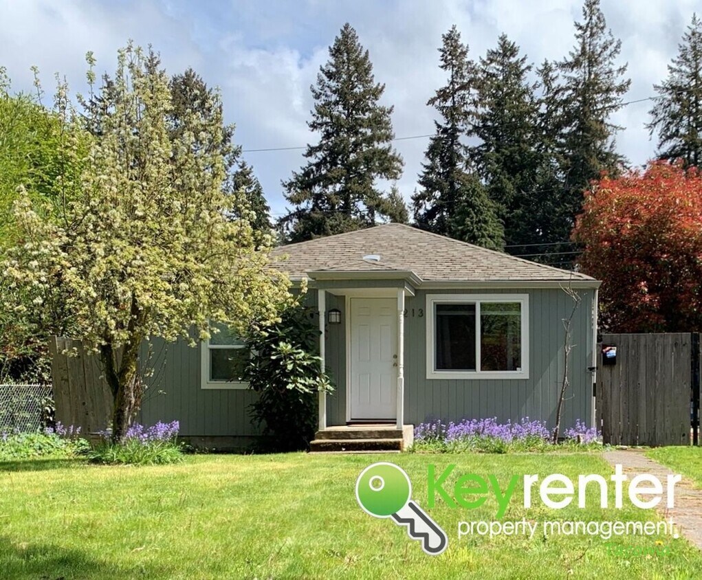 213 Berkeley Ave, Fircrest, WA 98466 - House Rental in Fircrest, WA ...