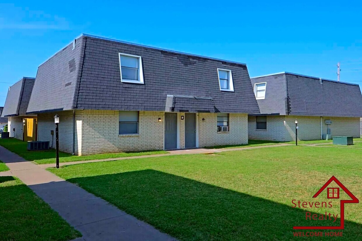 2110 NW Lindy Ave Unit C219, Lawton, OK 73505 | Apartments.com
