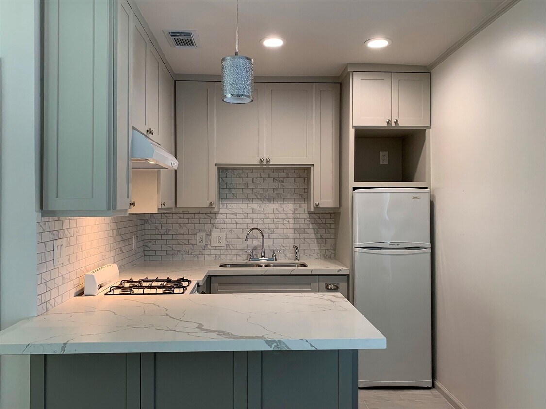 1912 Sul Ross St Unit 4, Houston, TX 77098 - Room for Rent in Houston ...