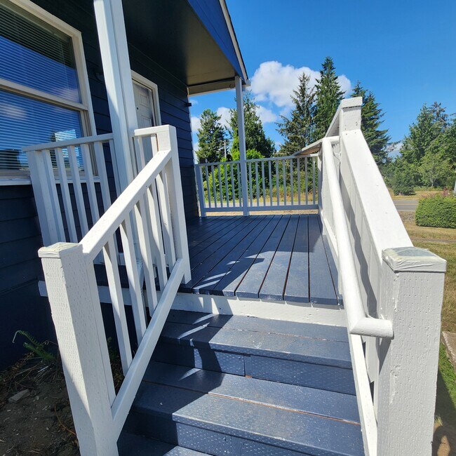 River Grove - Apartments in Astoria, OR | Apartments.com