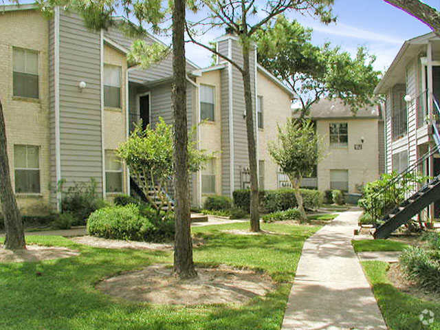 The Legacy at Clear Lake - Apartments at 270 El Dorado Blvd Webster, TX ...