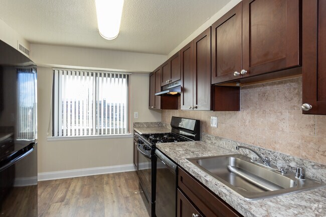 Madison Manor Apartments for Rent - Arlington, VA - Updated Today ...