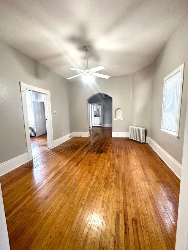 2216 N Booth St Unit Lower, Milwaukee, WI 53212 - Room for Rent in ...