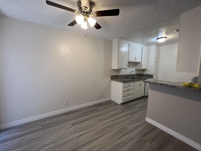 15040 Parthenia St Unit 36, Los Angeles, CA 91343 - Room for Rent in ...