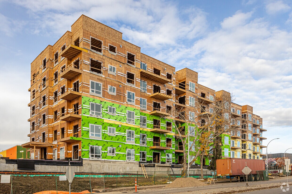 The Rundle at Riverview Crossing Apartments - 3004 118th Ave NW ...