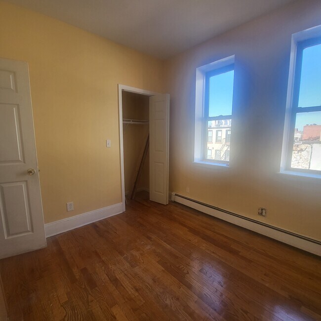 686 Dean St Unit 4th floor, Brooklyn, NY 11238 - 686 Dean St Brooklyn ...
