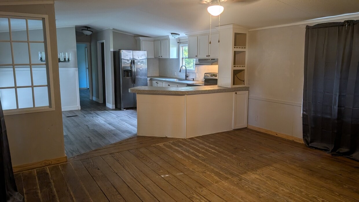 917 Kate Lowe Rd, Livingston, TX 77351 | Apartments.com
