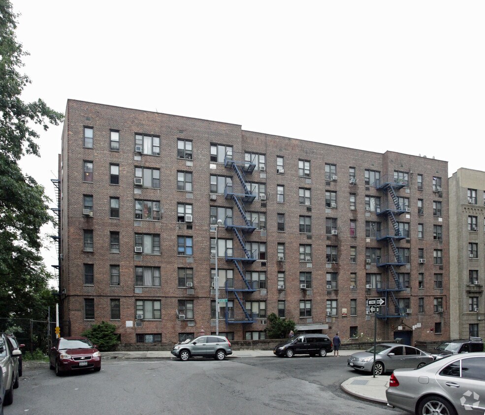 3540 Decatur Ave, Bronx, NY 10467 - 3540 Decatur Ave Bronx, NY 10467 ...