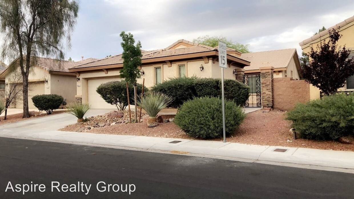 8124 Slate Falls St, North Las Vegas, NV 89085 - House Rental in North ...