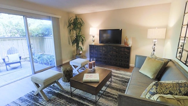Madera Valley Apartments Apartments - Corte Madera, CA | Apartments.com