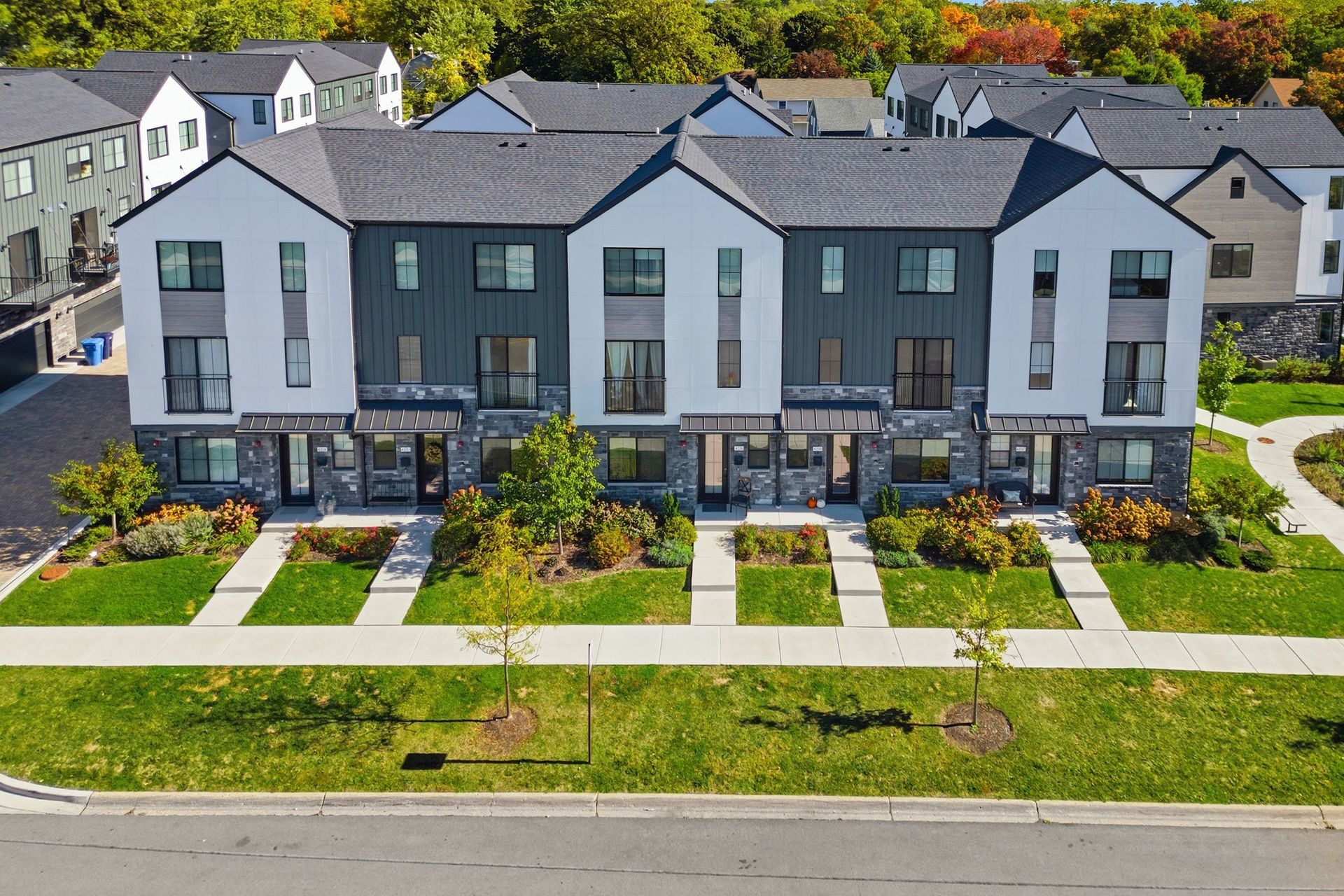 Bloom Street Townhomes - 425 Bloom St Highland Park, IL 60035 ...